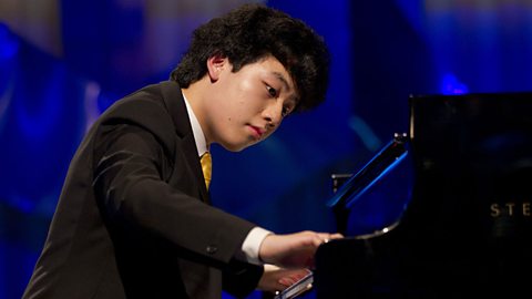 Yuanfan Yang, pianist & composer – MEET THE ARTIST
