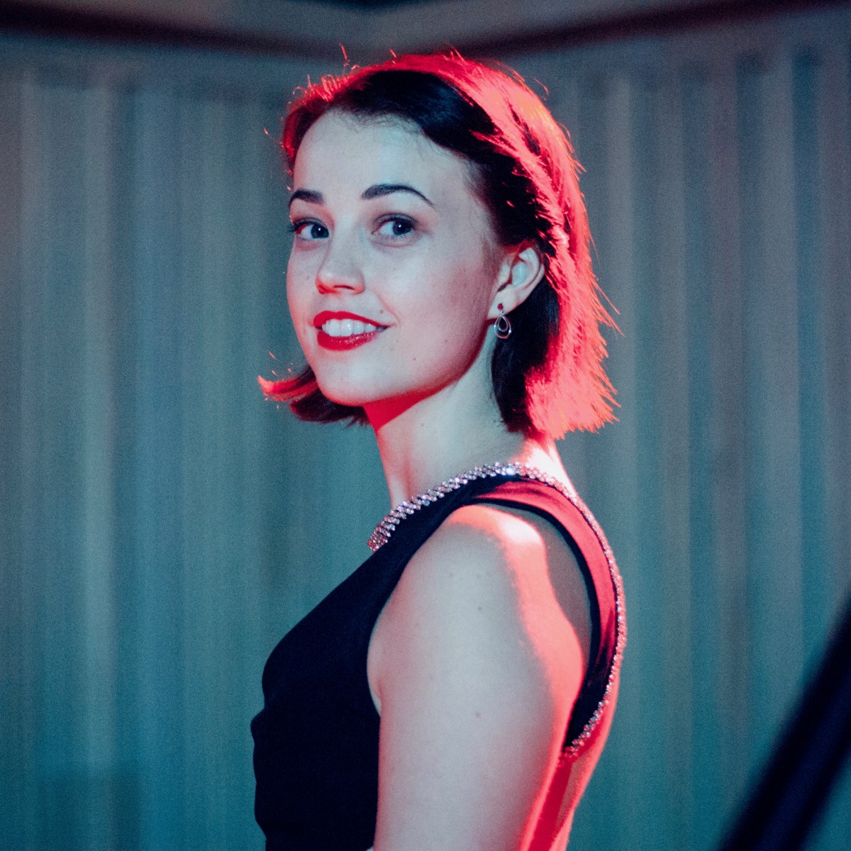 Haley Myles, pianist – MEET THE ARTIST