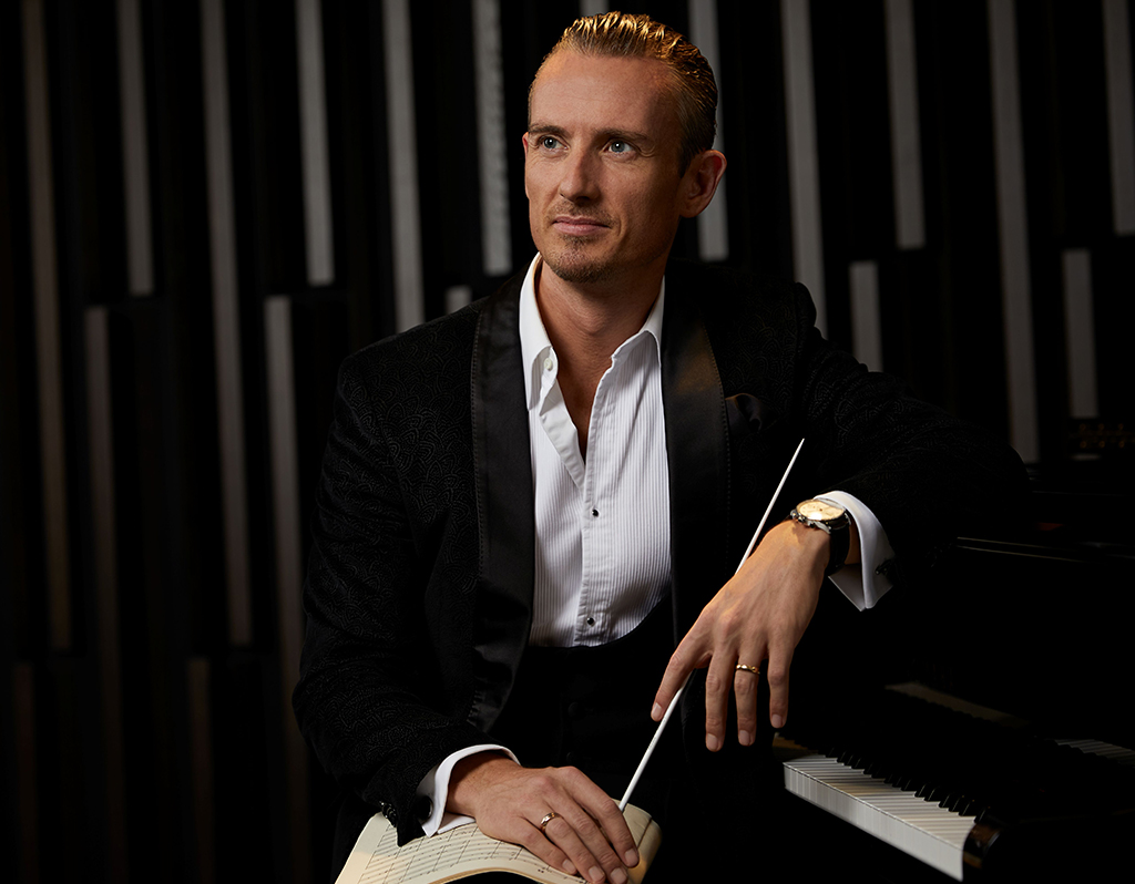 Alexander Shelley, conductor – MEET THE ARTIST