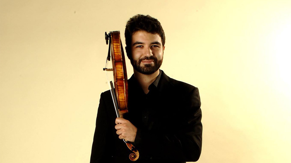 Julian Azkoul, violinist & artistic director – MEET THE ARTIST