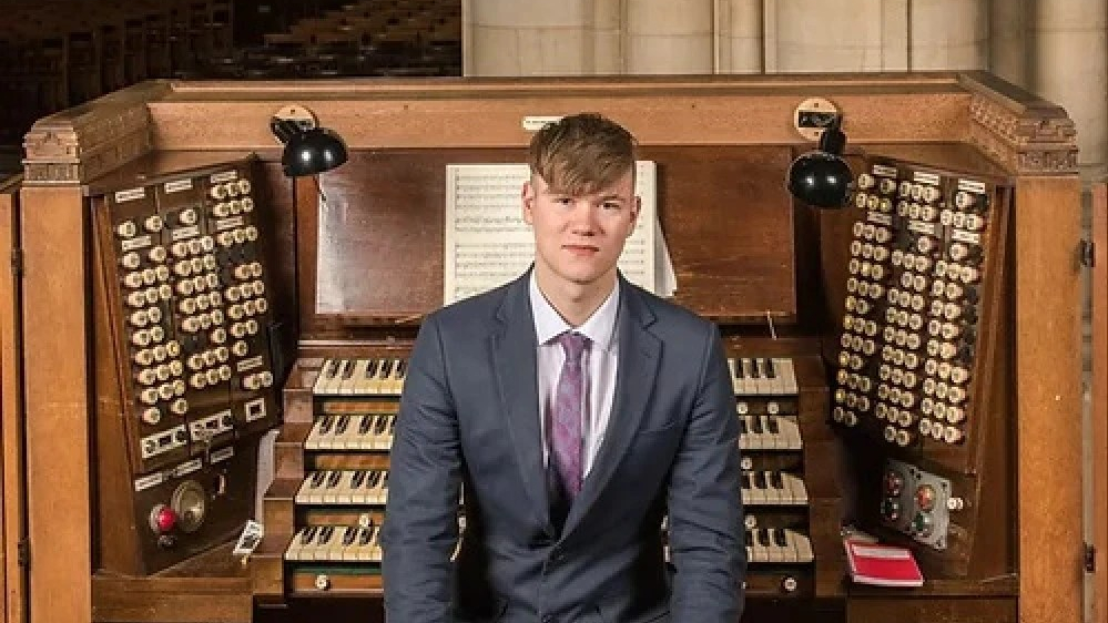 Matthew Walters, organist – MEET THE ARTIST