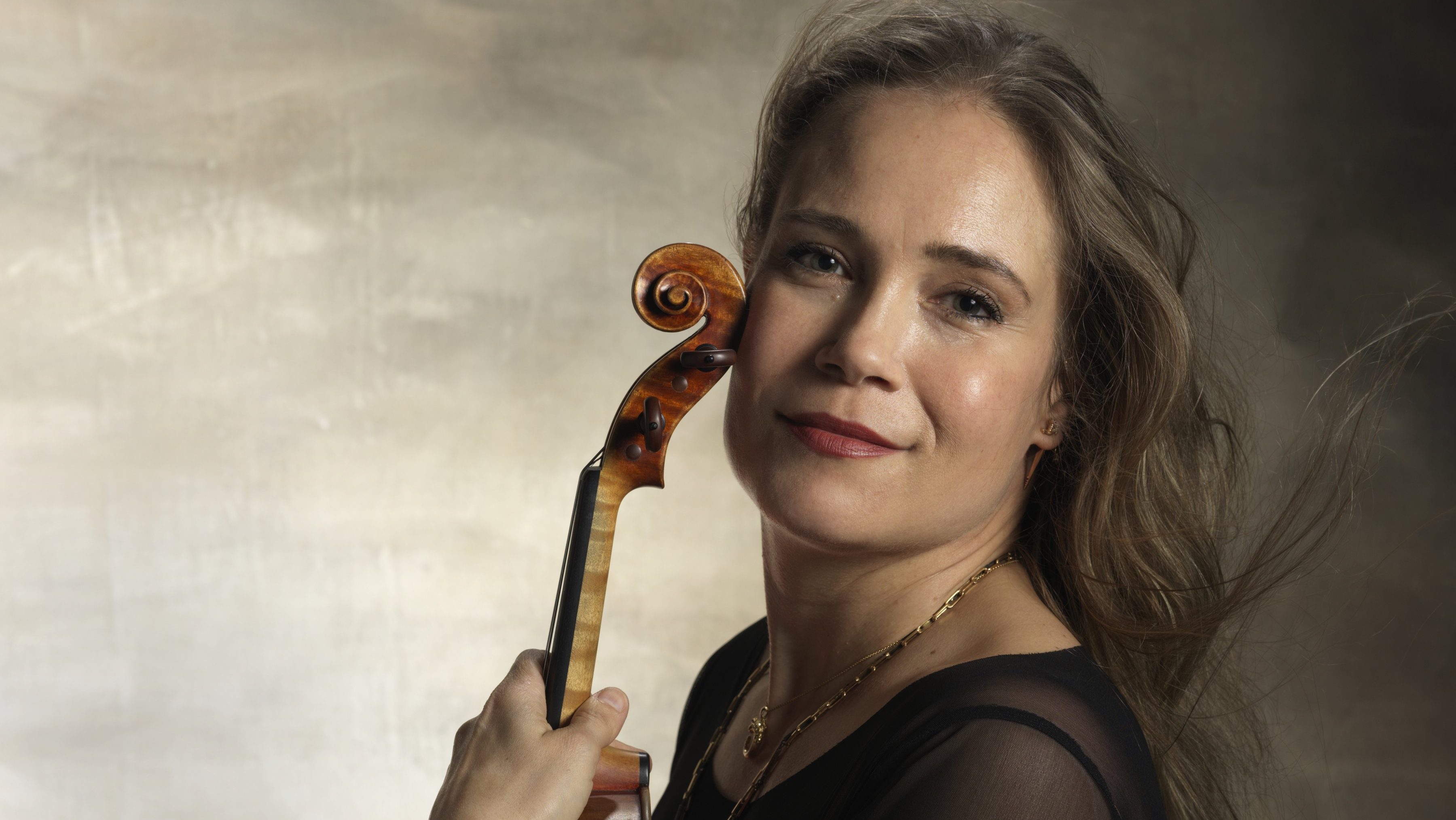 Leila Josefowicz, violinist – MEET THE ARTIST